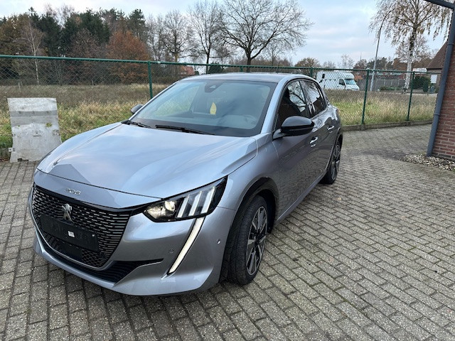 TE KOOP Peugeot 208 1.2 GT line-automaat via DJ CARS
